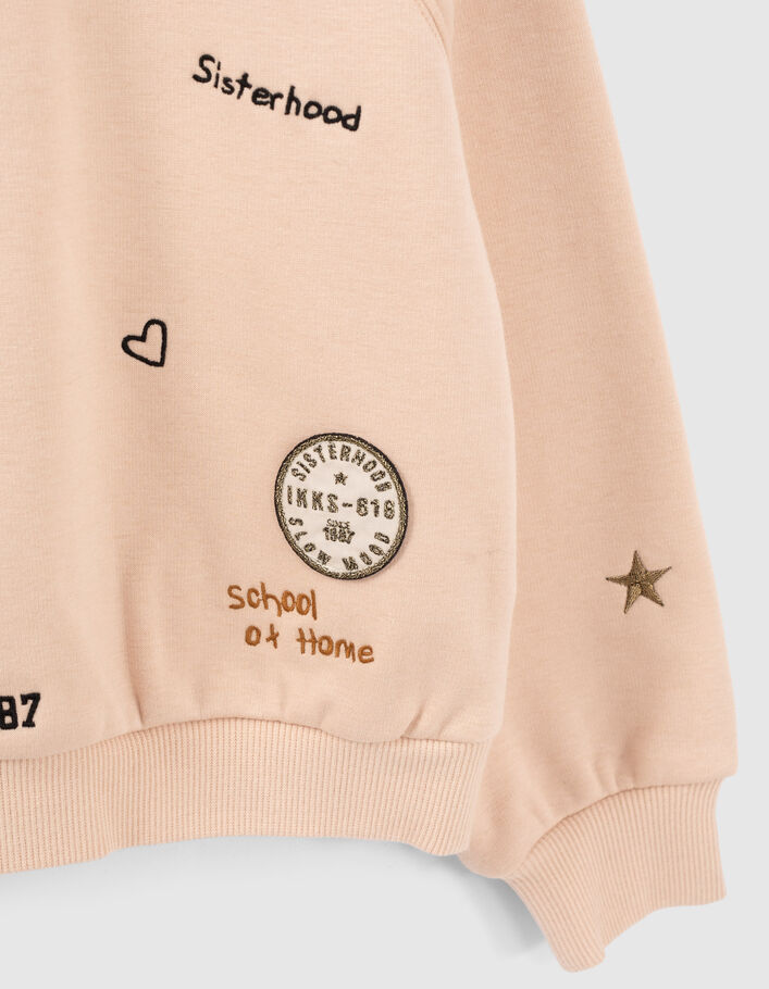 Girls’ powder pink sweatshirt with embroidery and patches