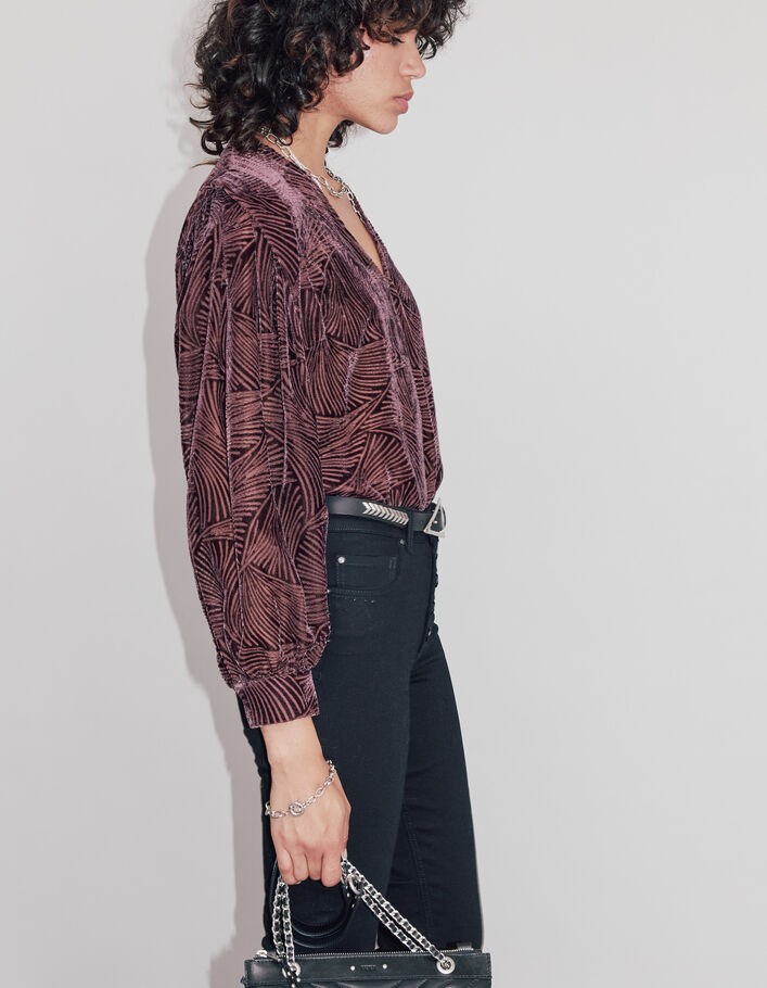 Women’s black button-up high-waist flared jeans