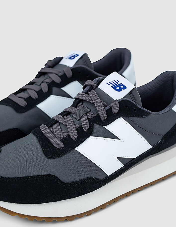 Baskets noires New Balance® homme