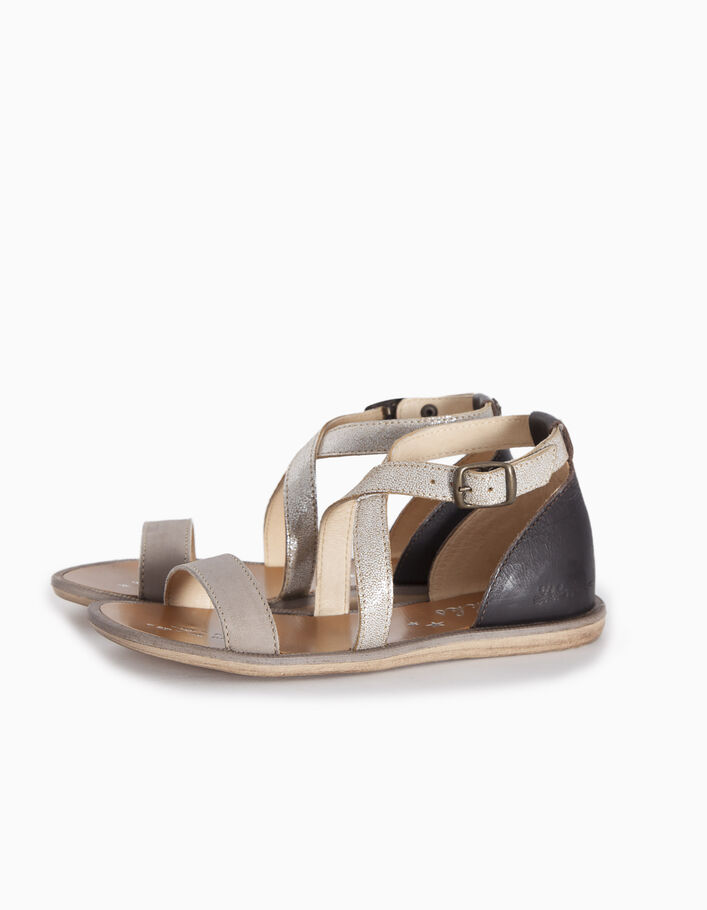 Girls' sandals