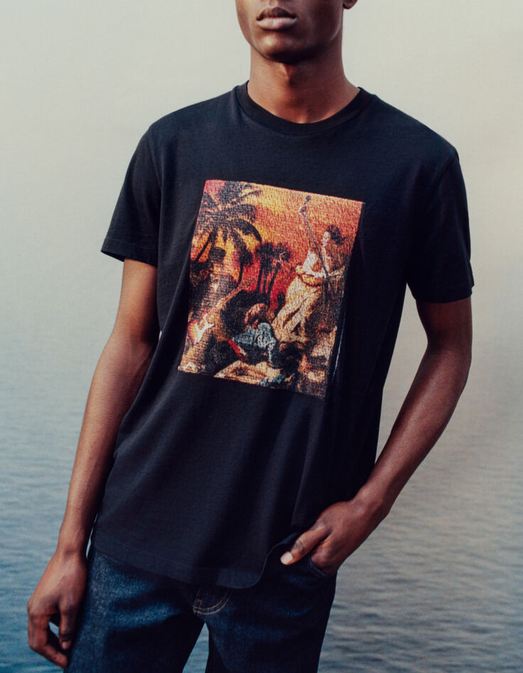 Men’ black T-shirt with embroidered arty rock image