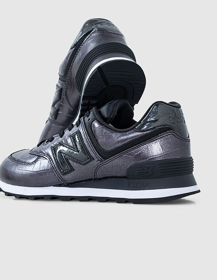 Women’s grey New Balance® trainers