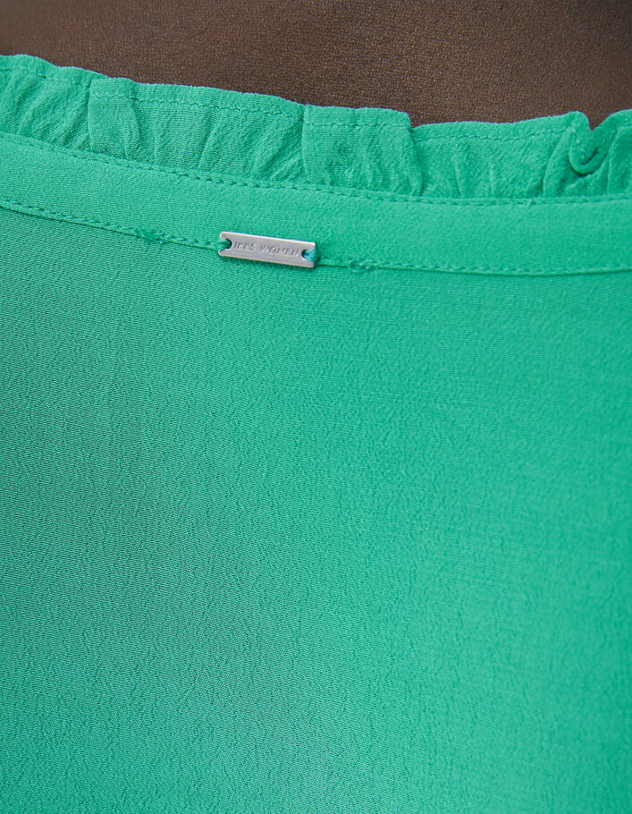 Women’s green ruffled V-neck sweater